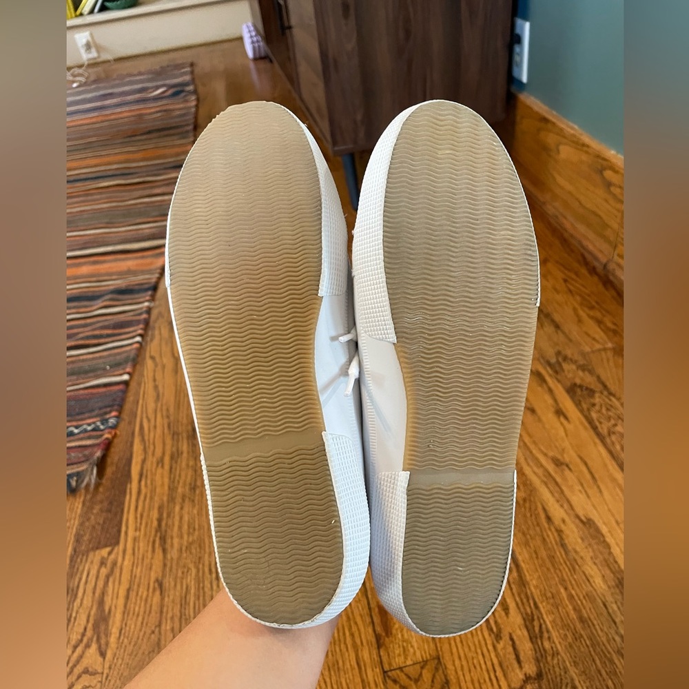 Boden Ladies 1991 White Rainbow Sneakers - Size 39/8.5 - Gem